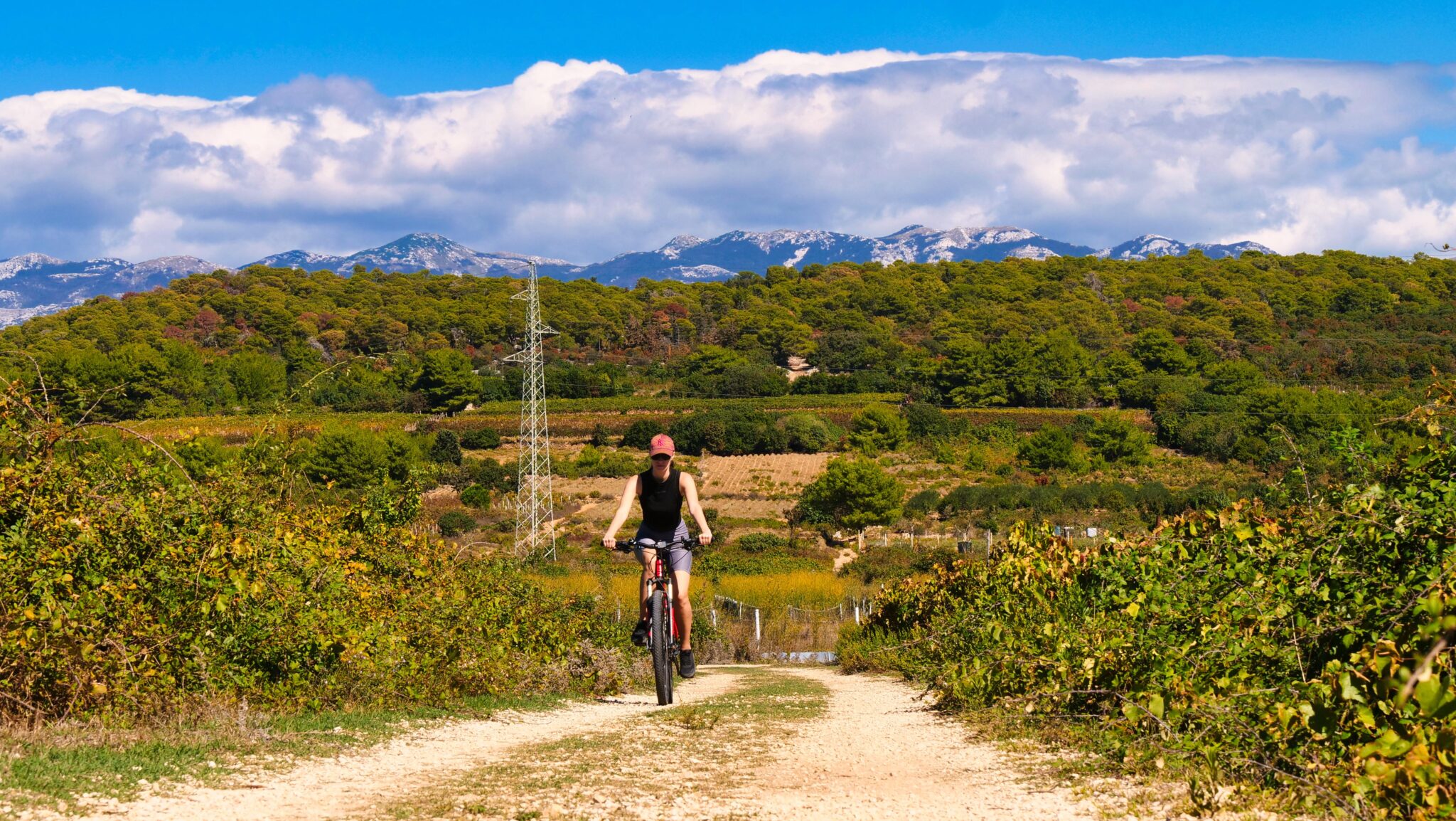 Bike Tourism: An Eco-Friendly Way to Explore Destinations - Bikademy
